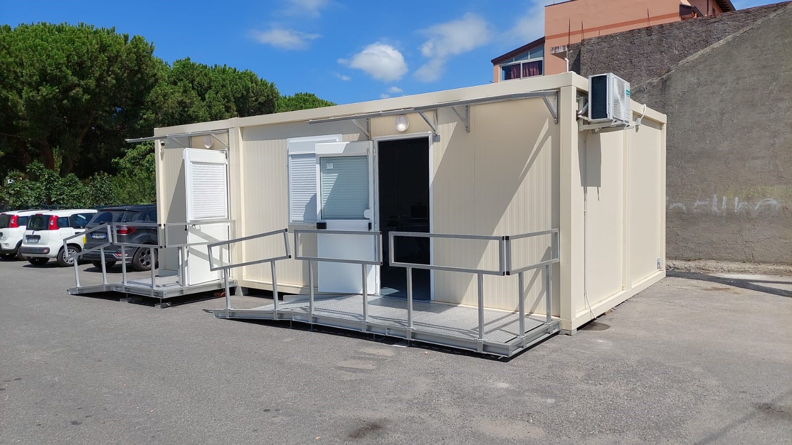 Barcellona PG. Attivo container Poste Italiane a Sant’Antonio | OraWebTv